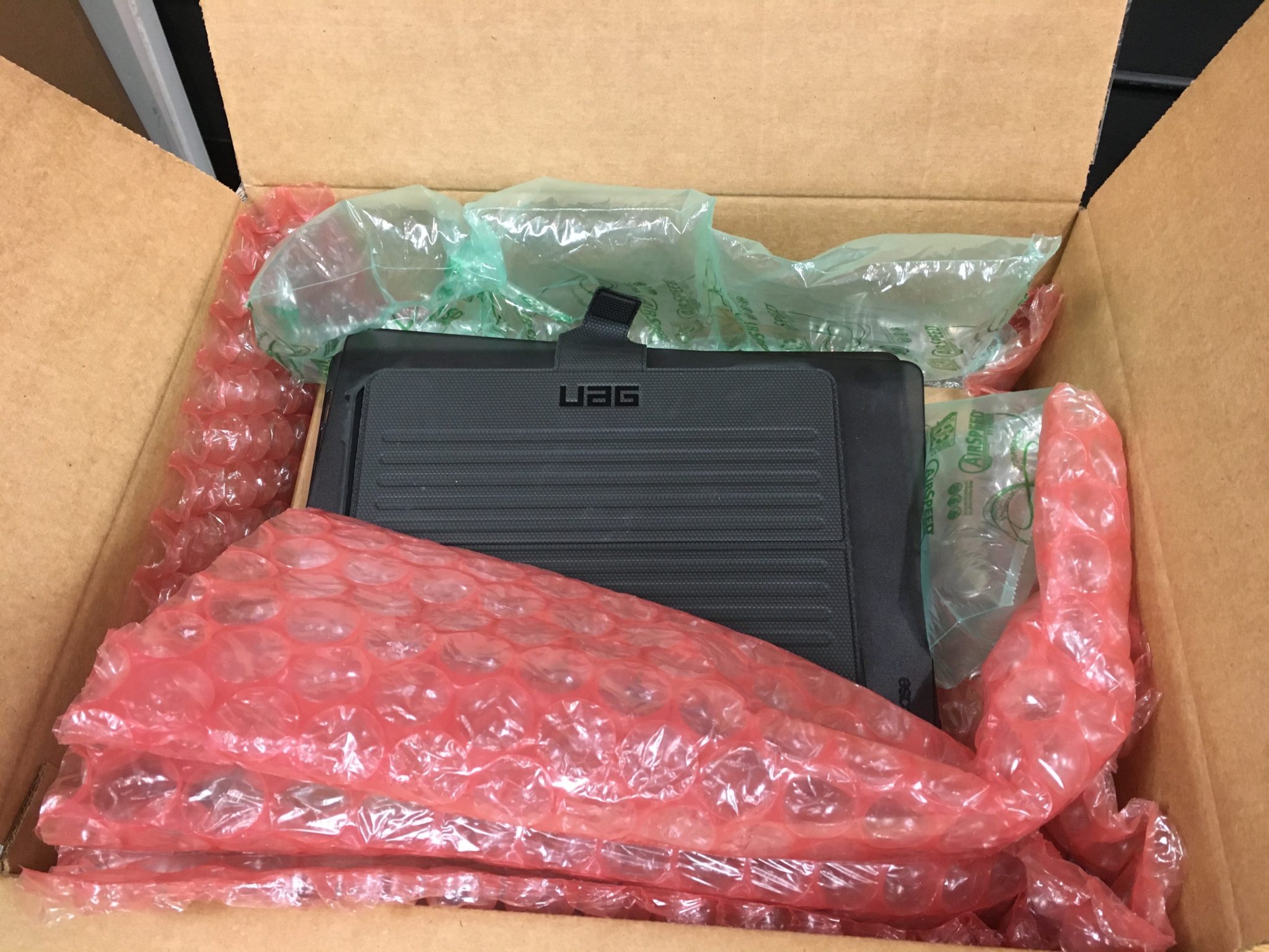 Return Shipping Instructions - MacBook Pro and iPad Pro - 2 Pop