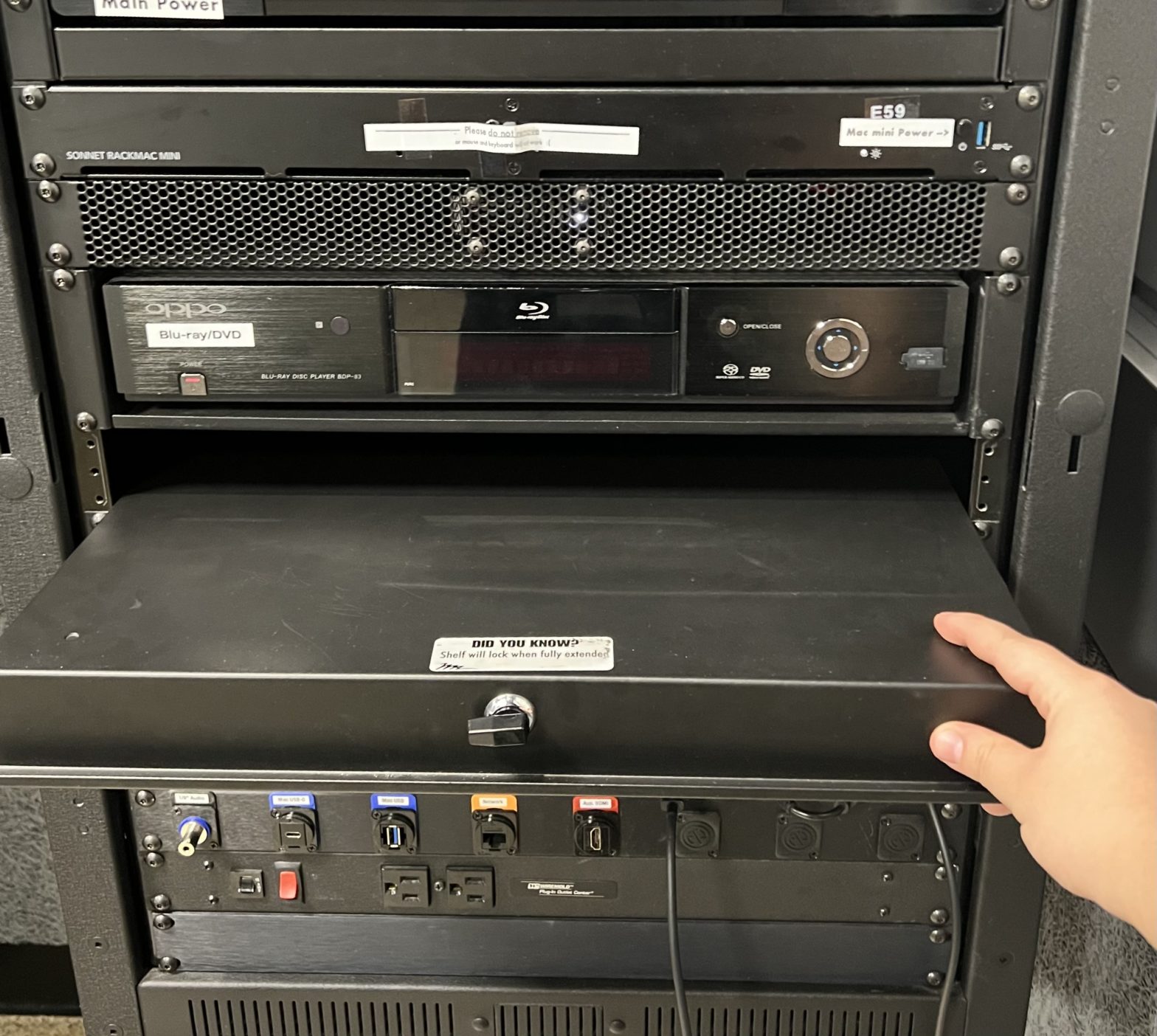Using the Classroom A/V Racks - 2 Pop